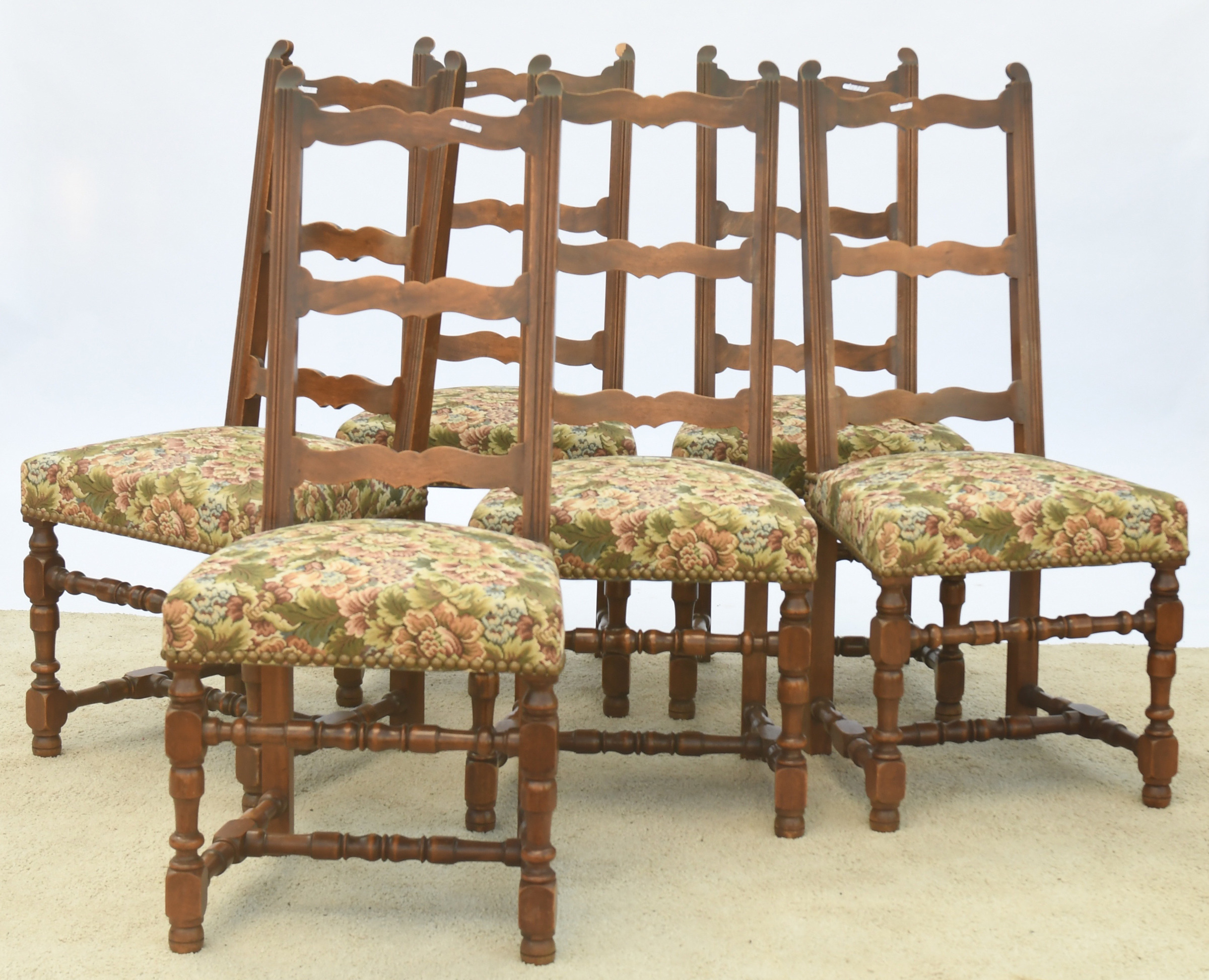Suite de 6 chaises rustiques - SIÈGES CHAISES - Centre - Eure-et-Loir ...